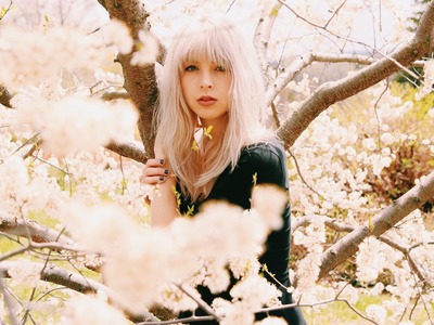 Mikaela Davis Tour Dates & Tickets 2018